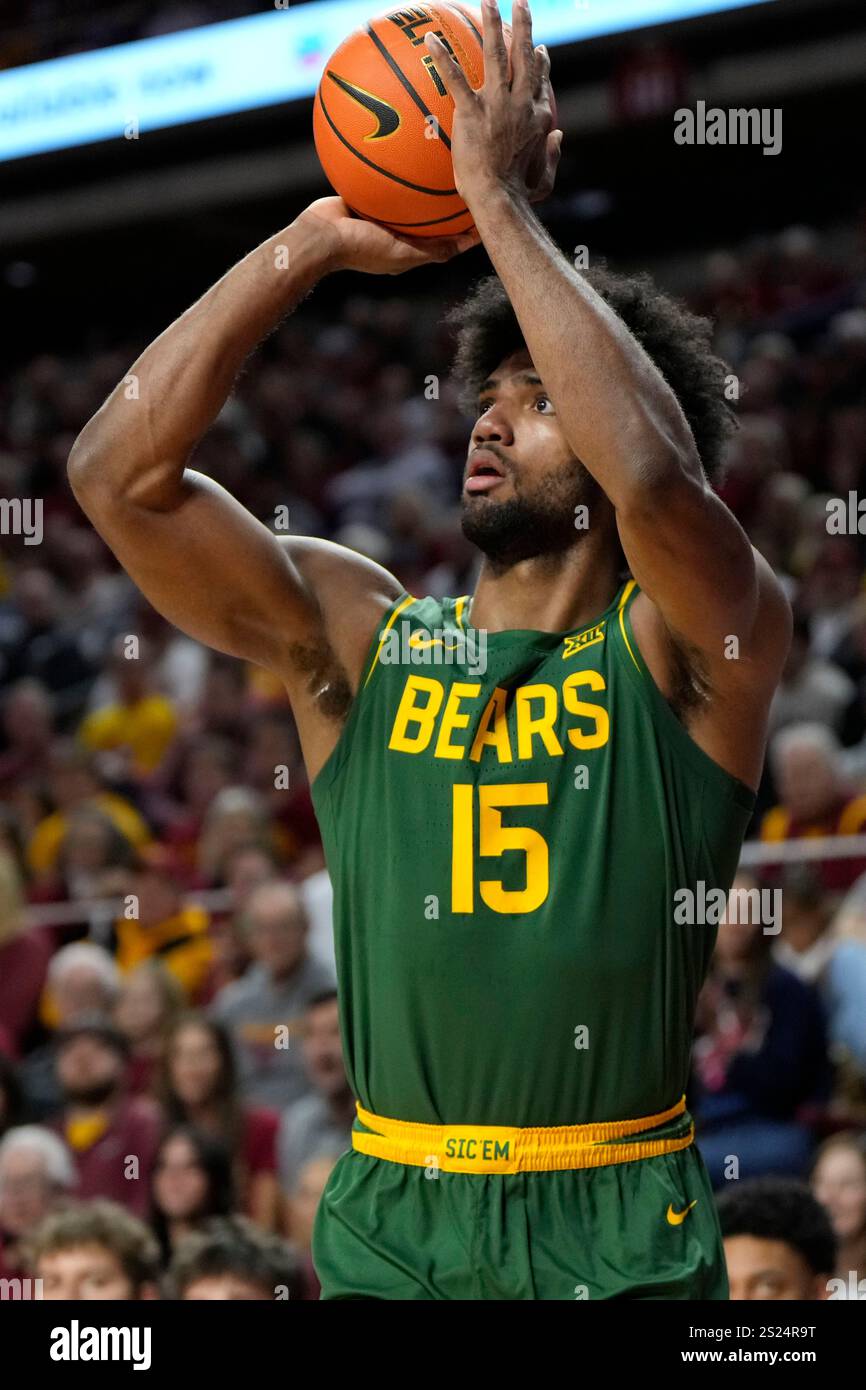 Baylor forward Norchad Omier shoots during the first half of an NCAA ...