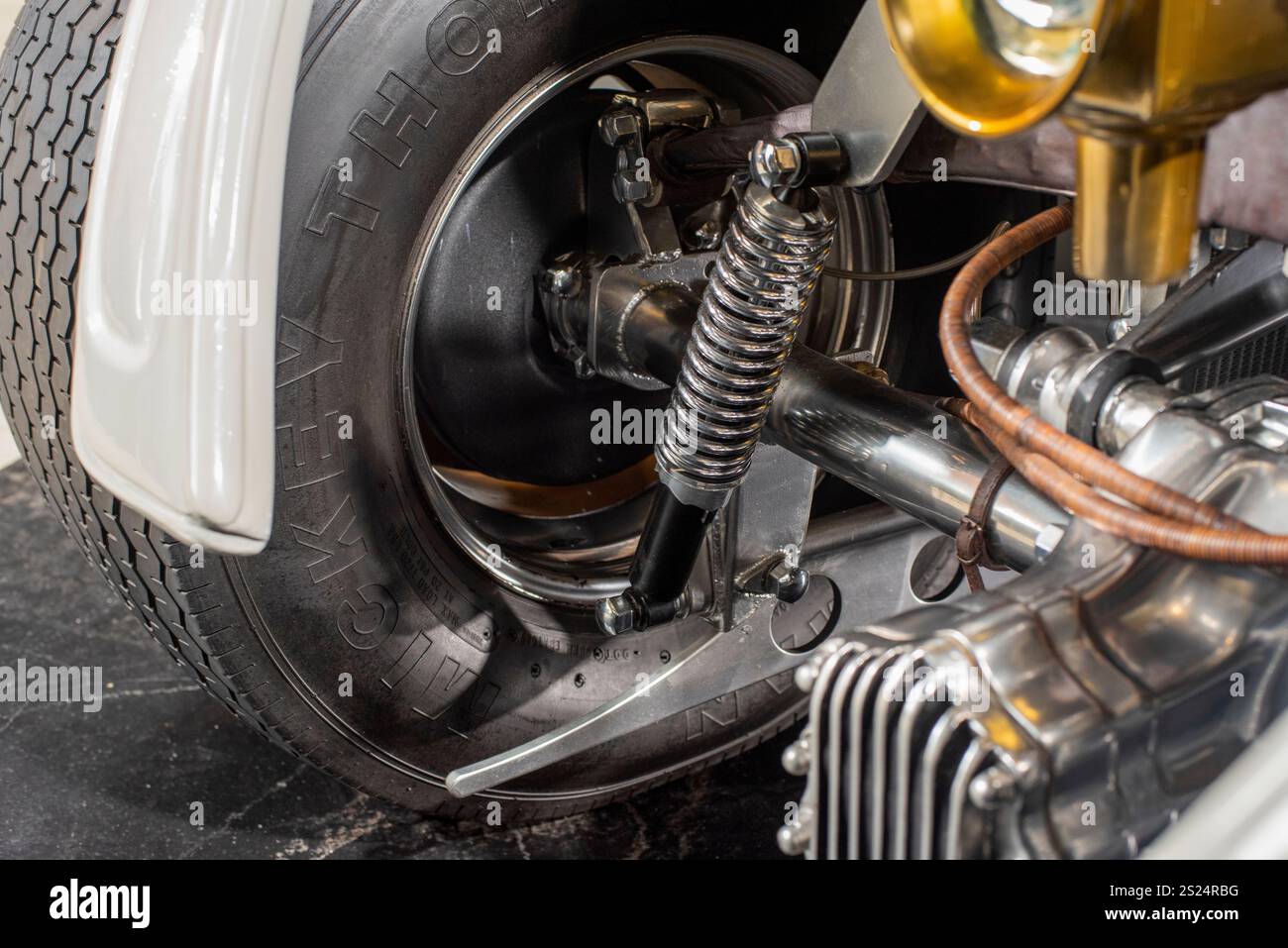 Automatron, the incredible hand made steam punk custom car, designed ...