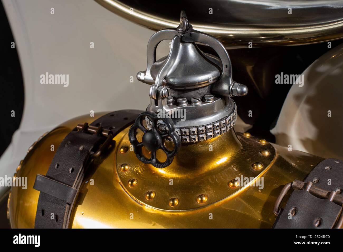 Automatron, the incredible hand made steam punk custom car, designed ...