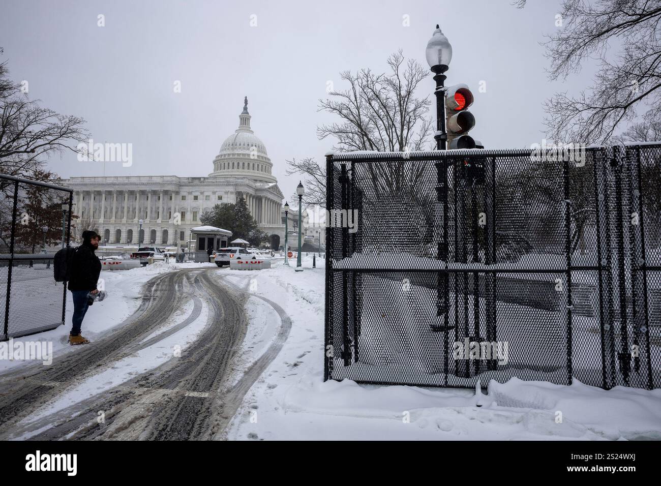 The U.S. Capitol building is seen with temporary security fencing Jan ...