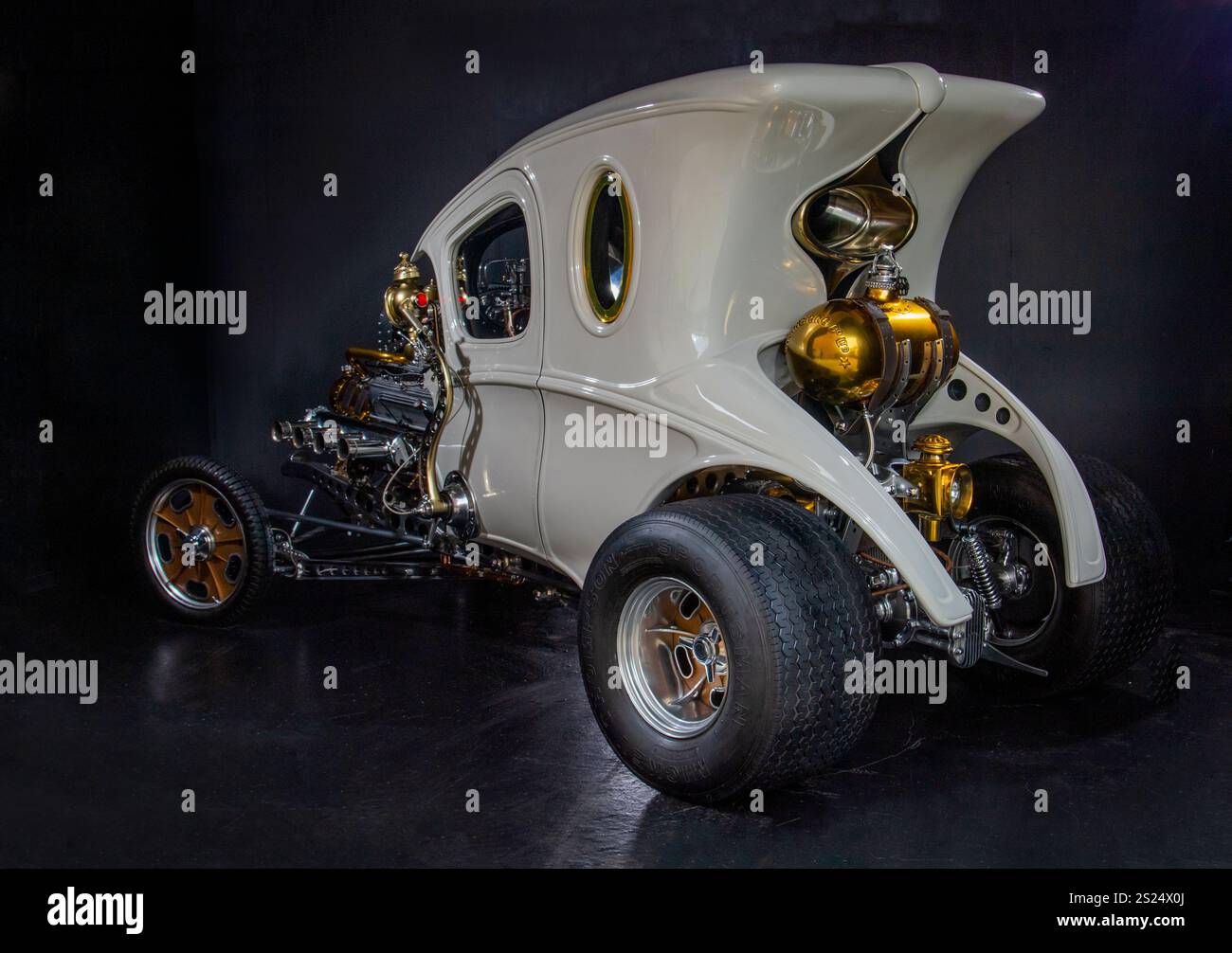 Automatron, the incredible hand made steam punk custom car, designed ...