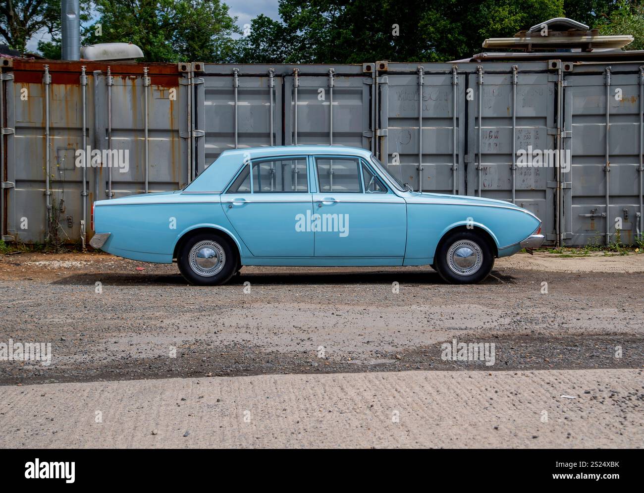 1963 family carFord Consul Corsair De Luxe classic family car Stock ...