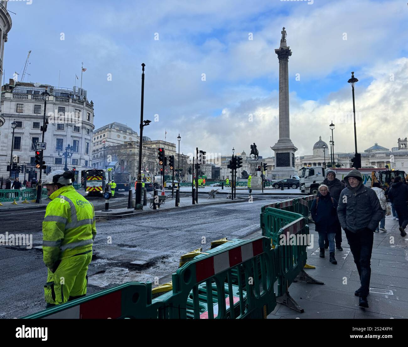 London UK January 6th 2025 Major traffic disruption: The South side of ...
