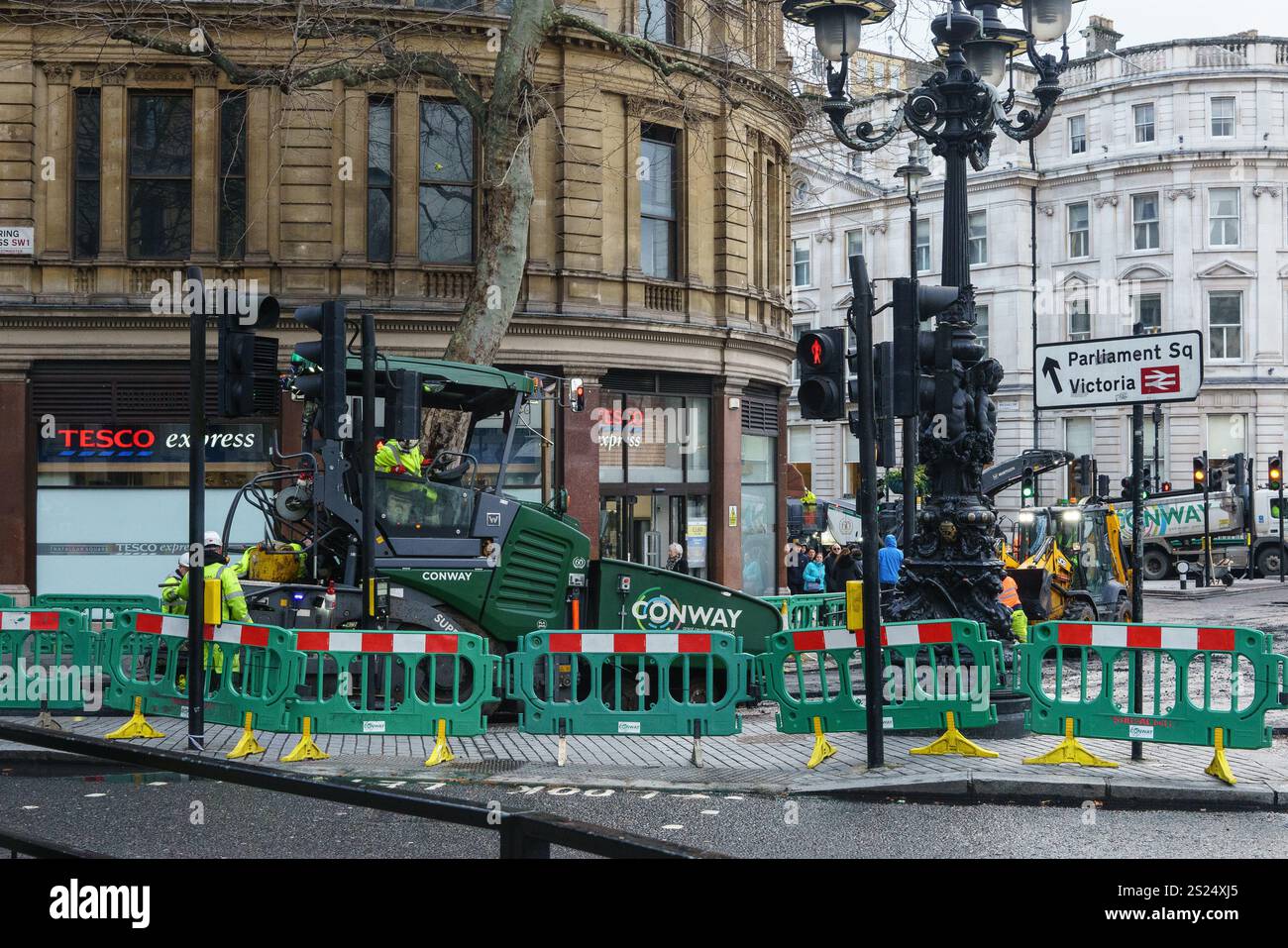 London UK January 6th 2025 Major traffic disruption: The South side of ...