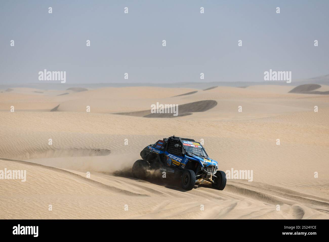 411 VAYSSADE Florent (fra), REY Nicolas (fra), Polaris, Sebastien Loeb ...