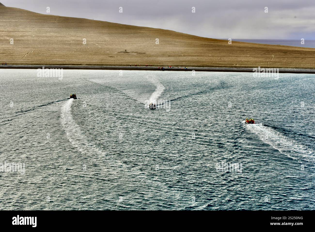 Boat Tour to the graves of the Franklin expedition members on Beechy ...