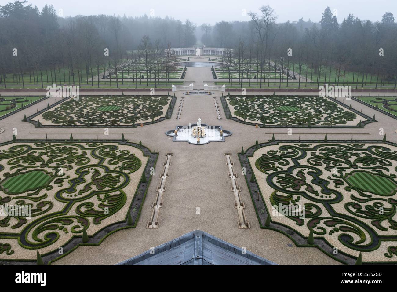 rear garden of Dutch palace Paleis Het Loo in the Netherlands on grey ...