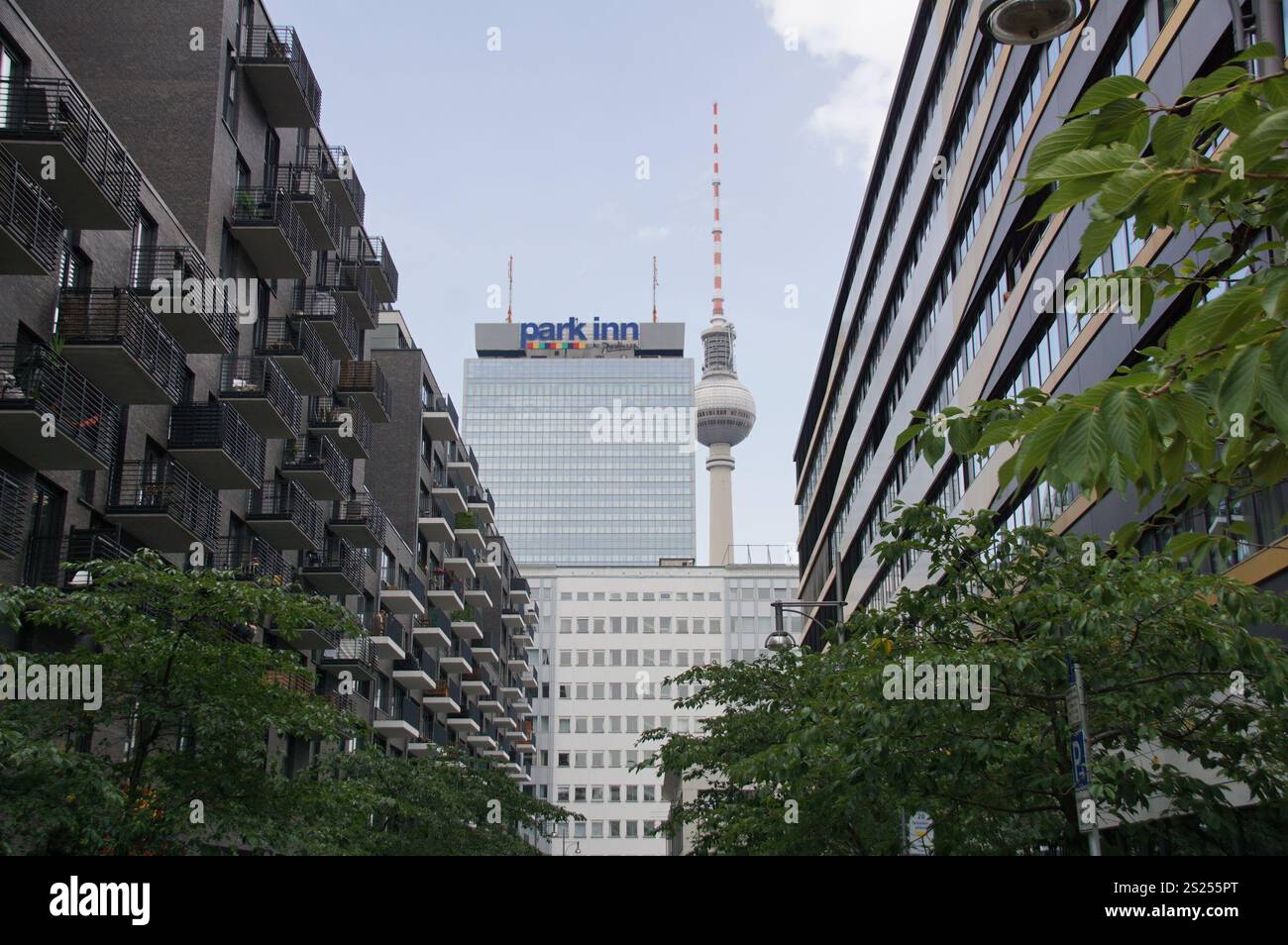 These images were captured by someone with a deep interest in ...