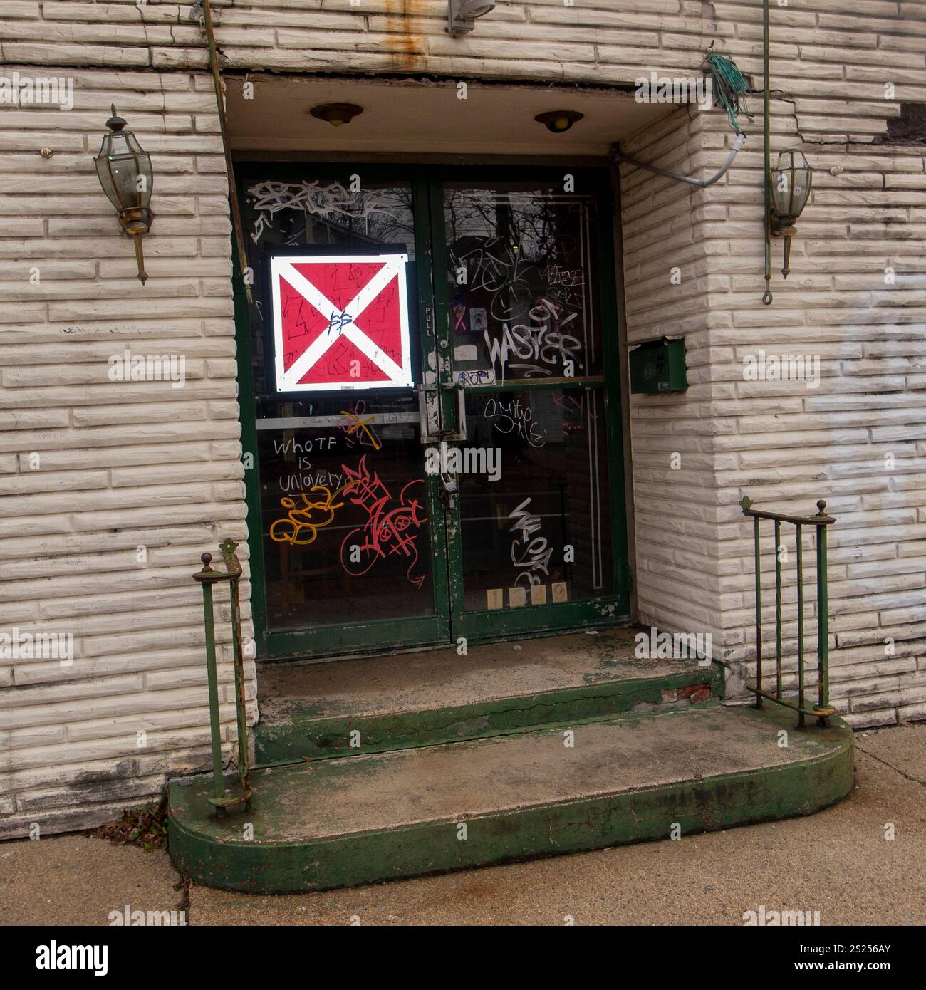 Rahway, New Jersey, USA. 1st Jan, 2025. Abandoned restaurant. Jan. 1 ...