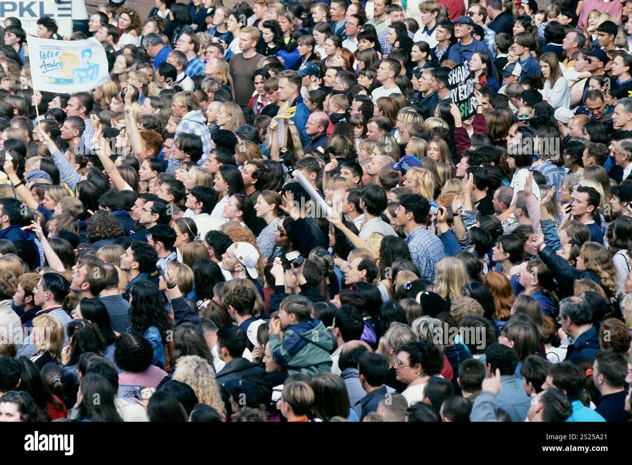 Radio 1 Roadshow audience. Blackpool, Lancashire, England. 30th August ...