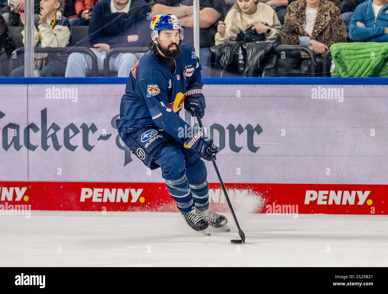 Dominik Bittner (EHC Red Bull Muenchen, #3). GER, EHC Red Bull Muenchen ...