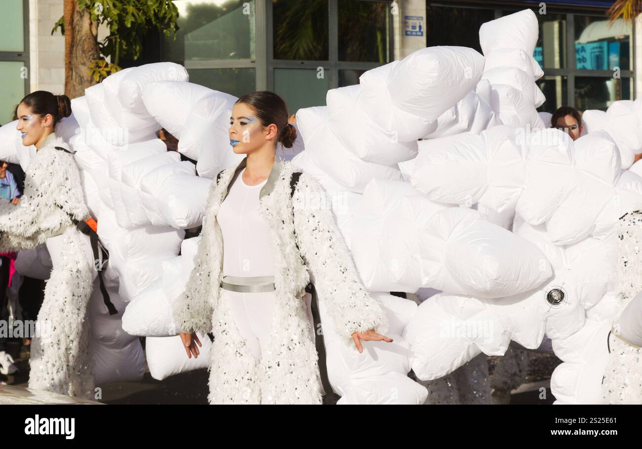 Las Palmas de Gran Canaria, Spain - January 5 2025: Tourists and locals ...