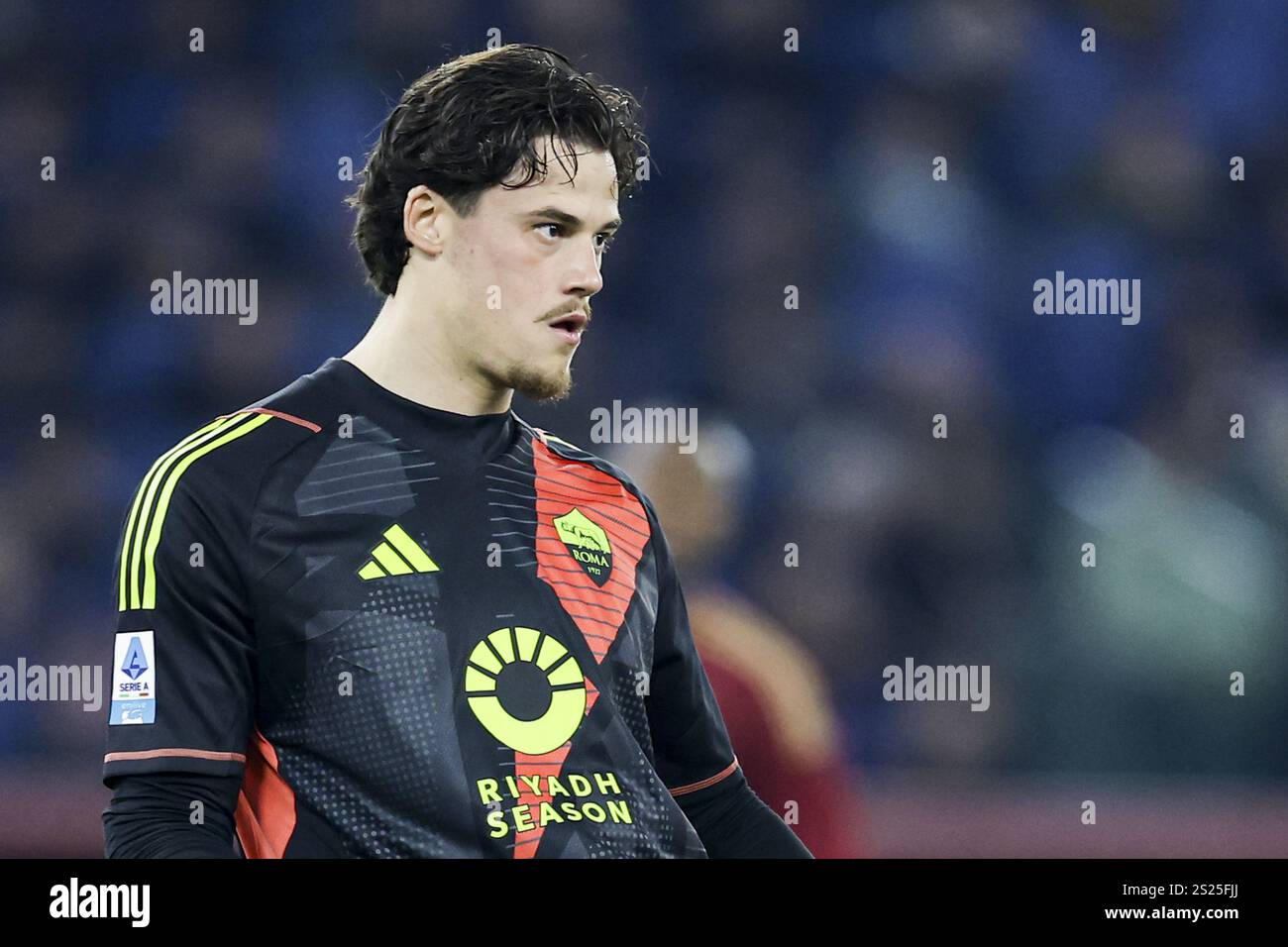 Rome, Italy. 05th Jan, 2025. Romaâ??s Belgian goalkeeper Mile Svilar ...