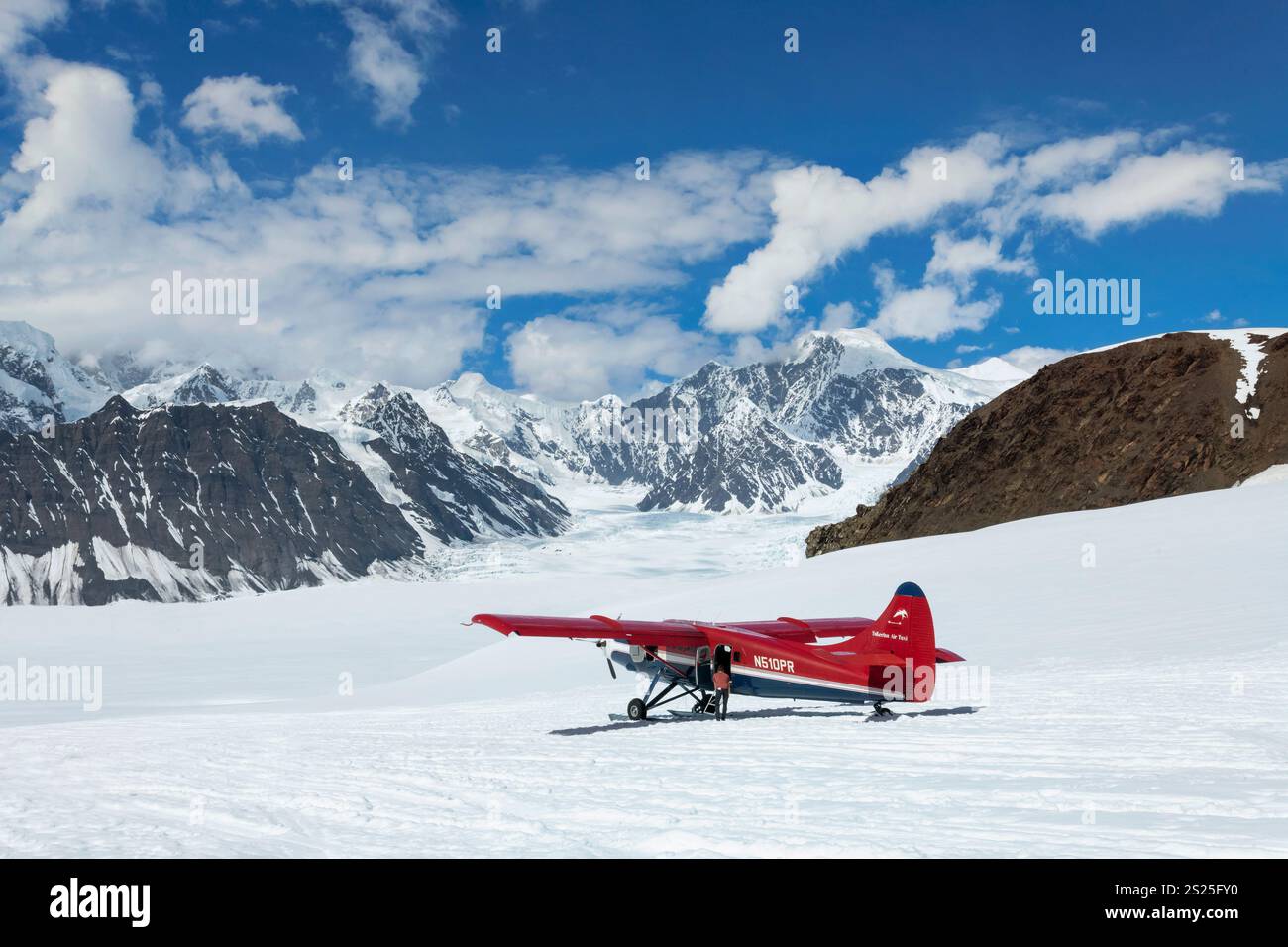 North America; United States; Alaska; Alaska Range Mountains; Sheldon ...