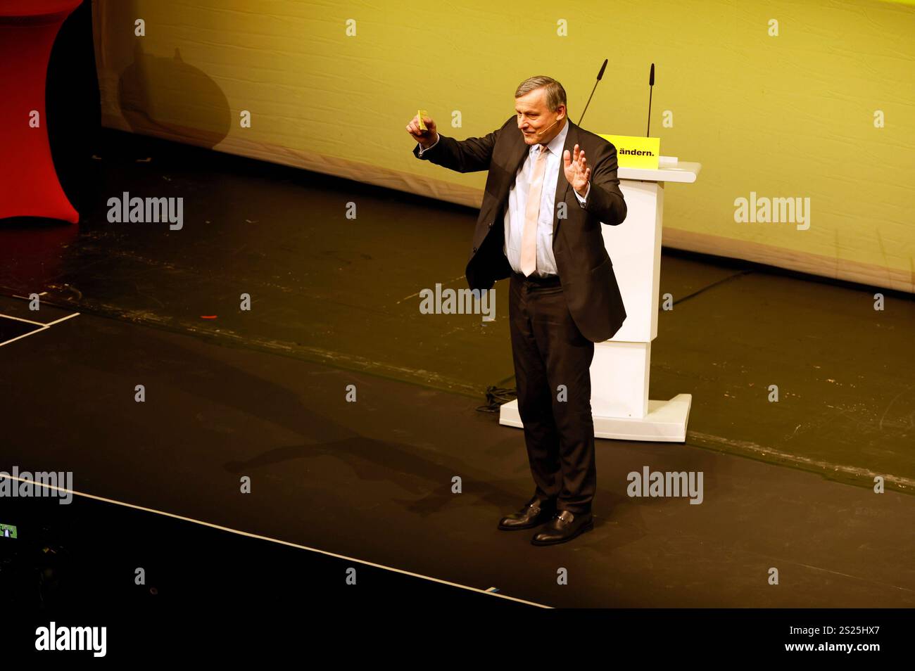 Hans-Ulrich Rülke beim FDP Dreikönigstreffen 2025 im Stuttgarter ...