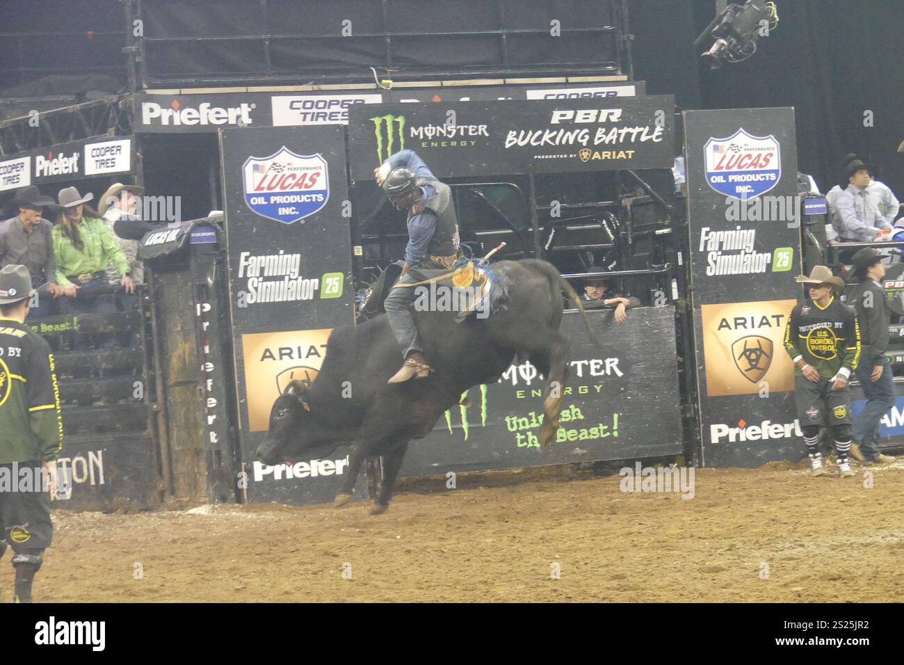 Madison Square Garden, 4 Penn Plaza, New York, NY 10121. Jan 5, 2025 ...