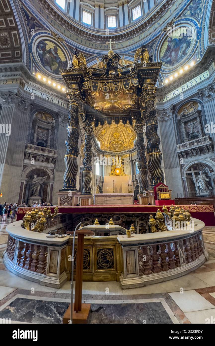 The Confessio in front of Bernini's Baldachin in St. Peter's Basilica ...