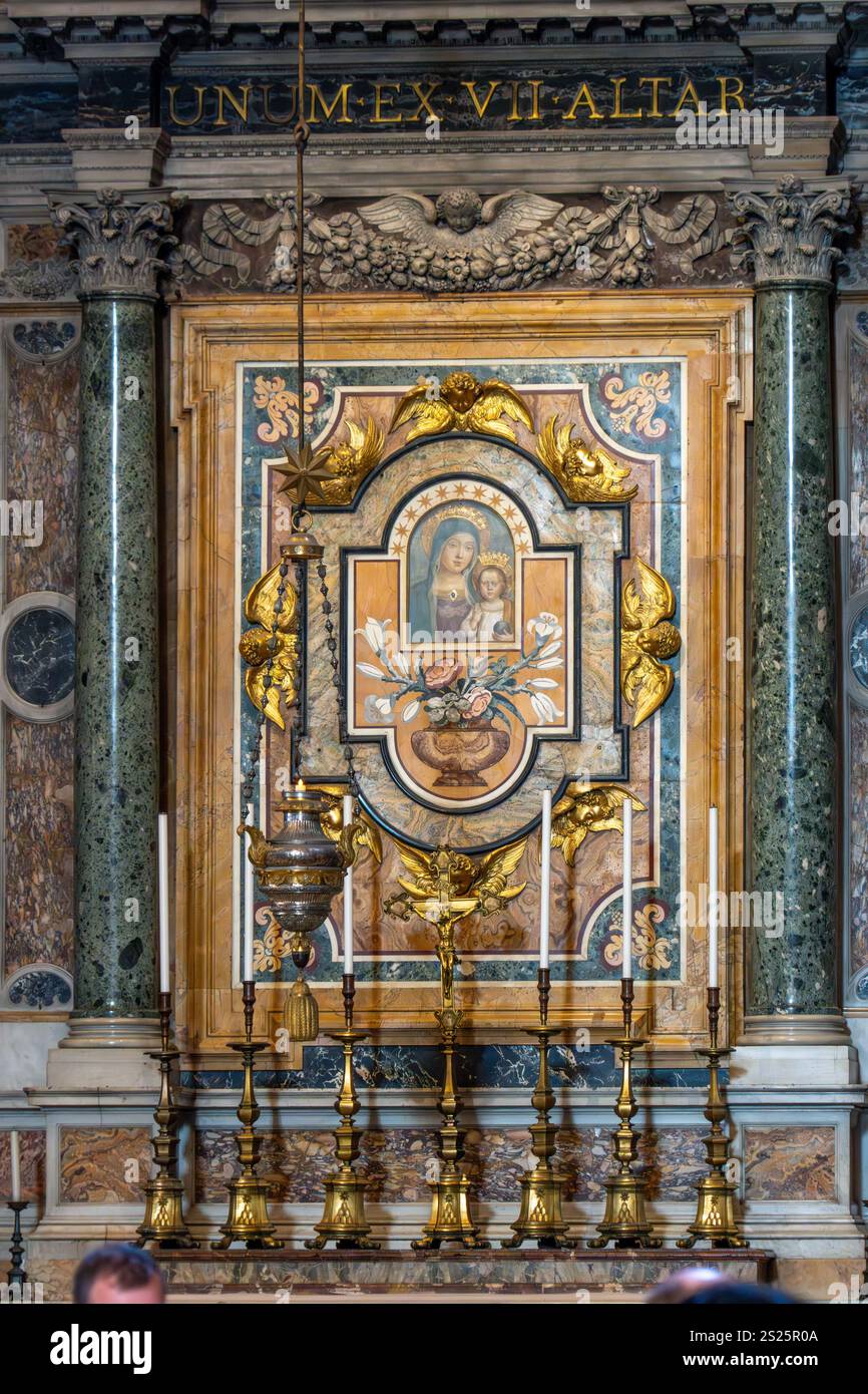 Altar of Our Lady of Succor in St. Peter's Basilica, Vatican City, Rome ...