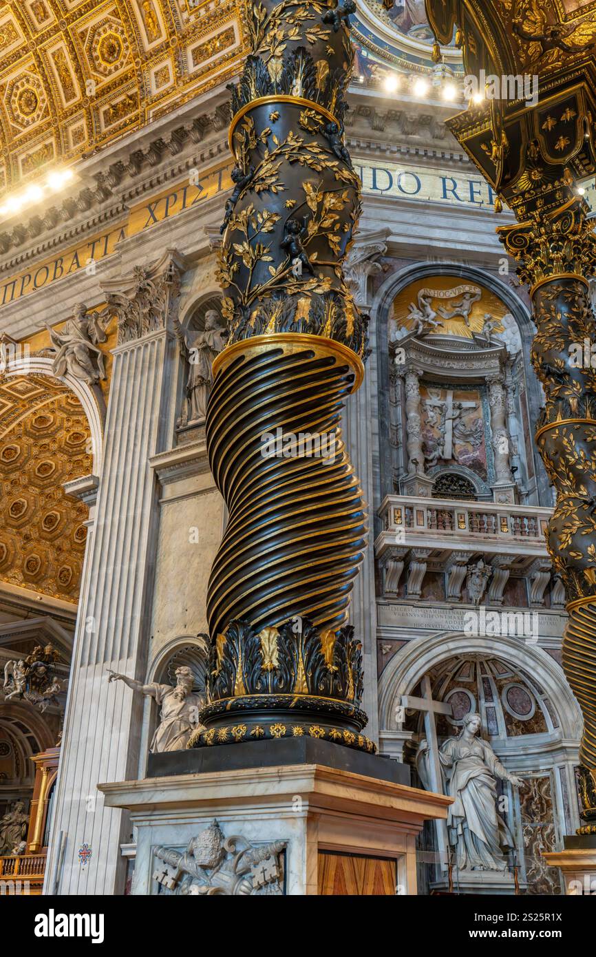 Bernini's Baldachin in St. Peter's Basilica, Vatican City, Rome, Italy ...
