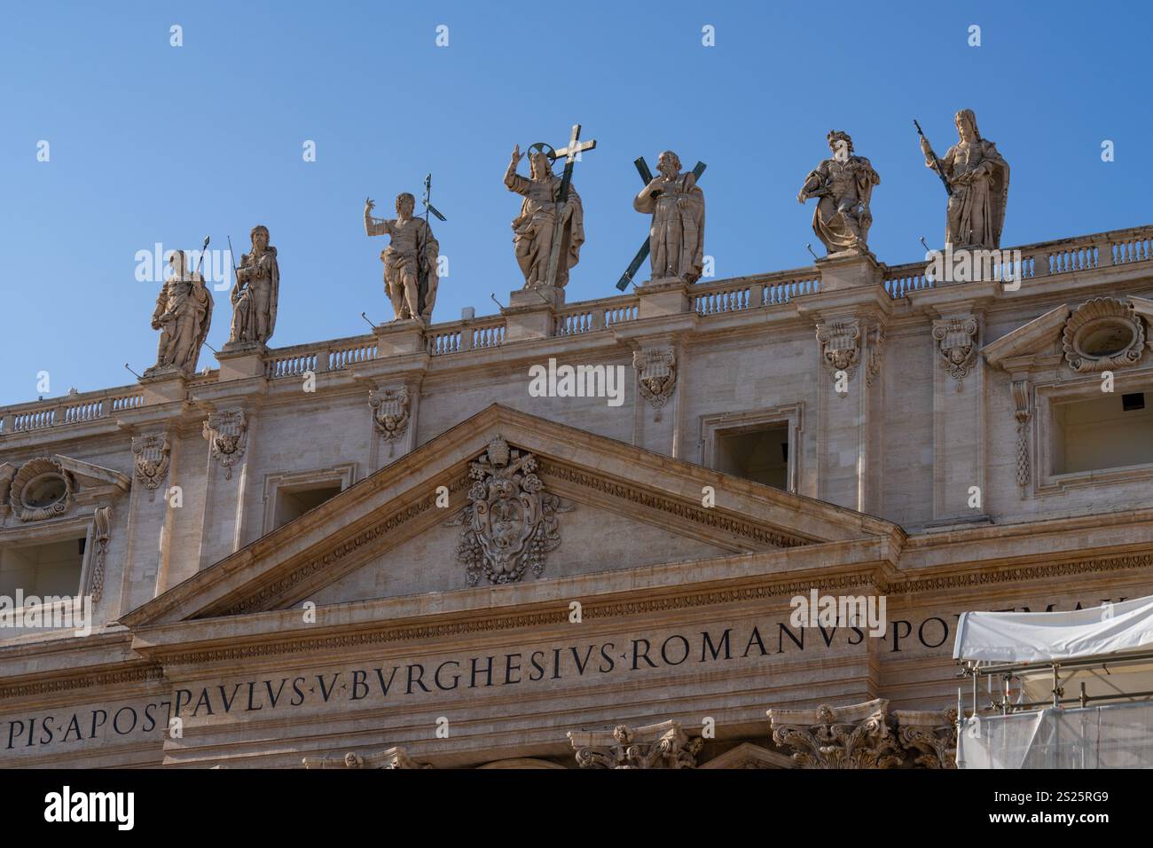Statues on the roof of the facade of Saint Peter's Basilica in Vatican ...
