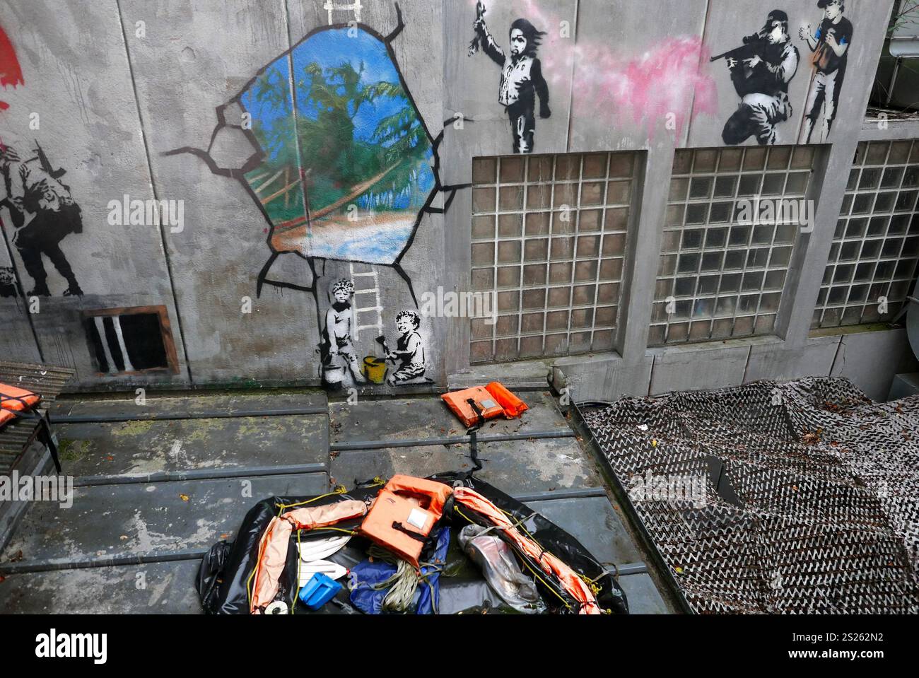 The Walled Off Hotel, The World Of Bansky museum, Paris, France, Europe ...