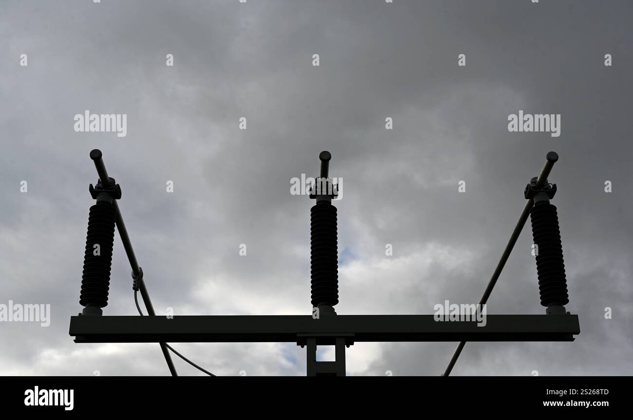 Stromleitungen, Verteiler, aufgenommen in Eichenau, Bayern, am 16 ...