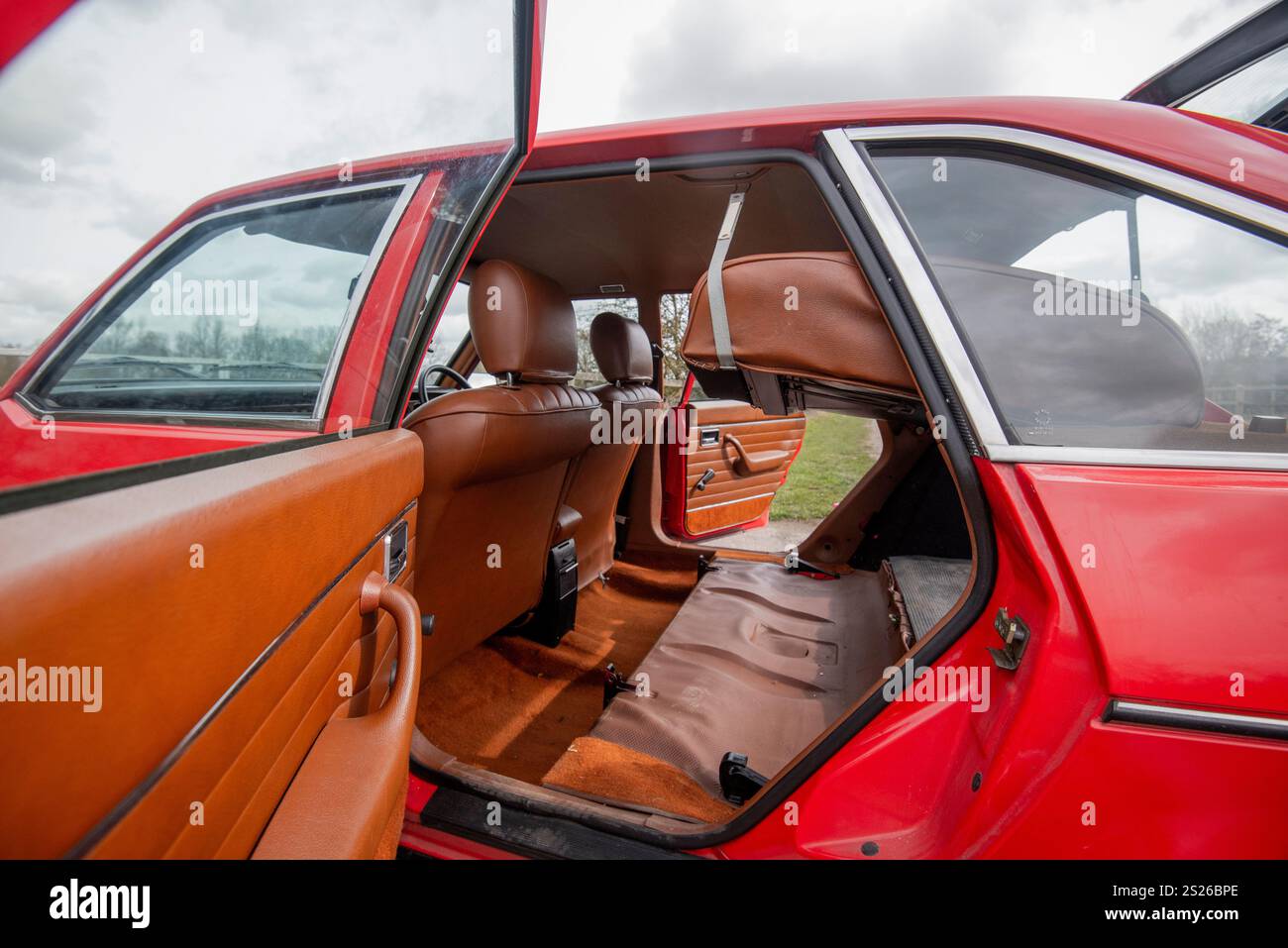 1977 Ranualt 30 TS V6, rare classic French hatchback luxury family car ...