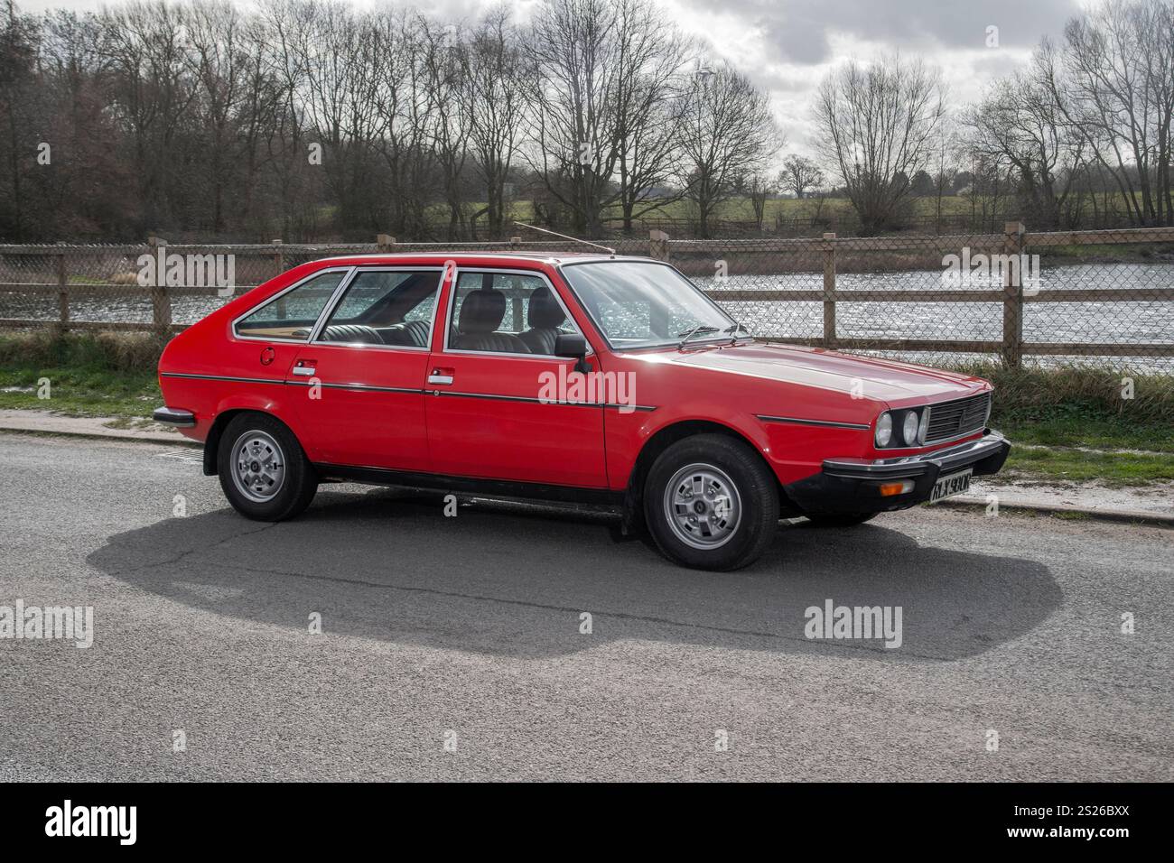 1977 Ranualt 30 TS V6, rare classic French hatchback luxury family car ...