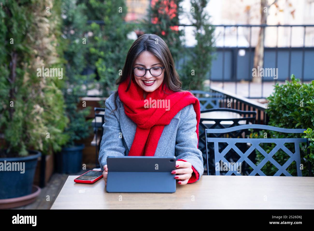 Remote procurement hi-res stock photography and images - Alamy