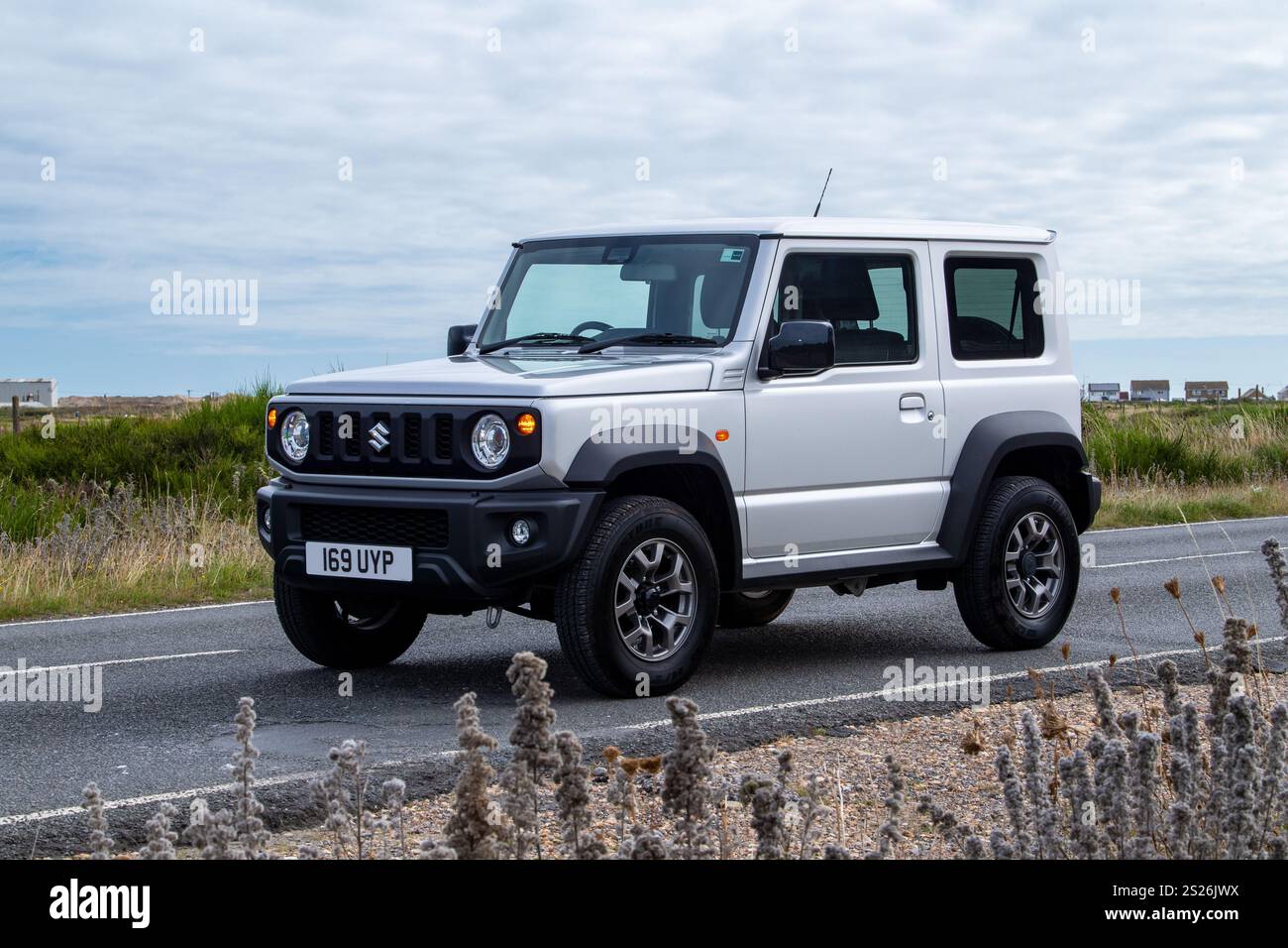 Small 4x4 car hi-res stock photography and images - Alamy