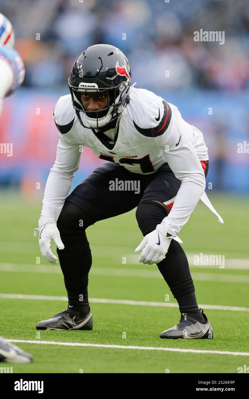 Houston Texans cornerback Kris Boyd (17) defends during the first half ...