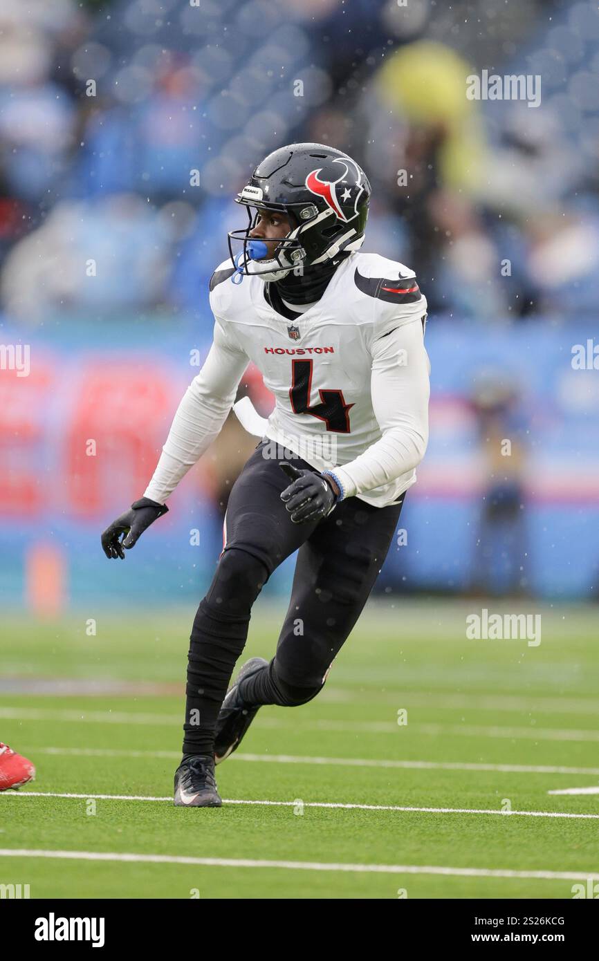 Houston Texans cornerback Kamari Lassiter (4) defends during the first ...