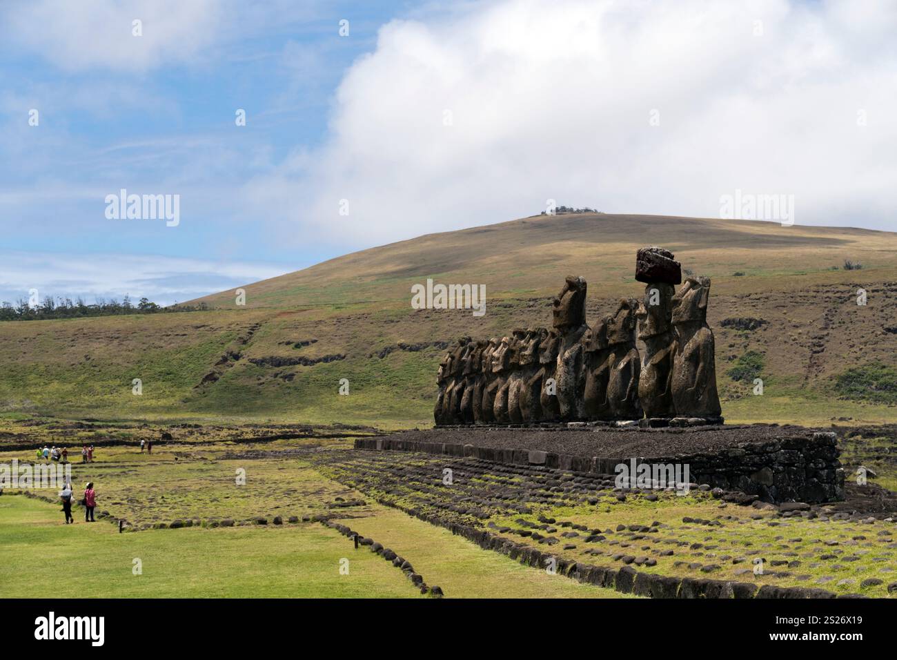Ahu Tongariki is Easter Island’s largest monument with 15 standing moai statues Stock Photo - Alamy