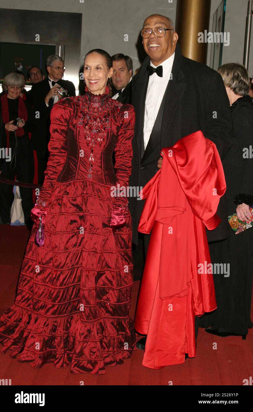 Carmen de Lavallade and Geoffrey Holder attend the 27th Annual Kennedy ...