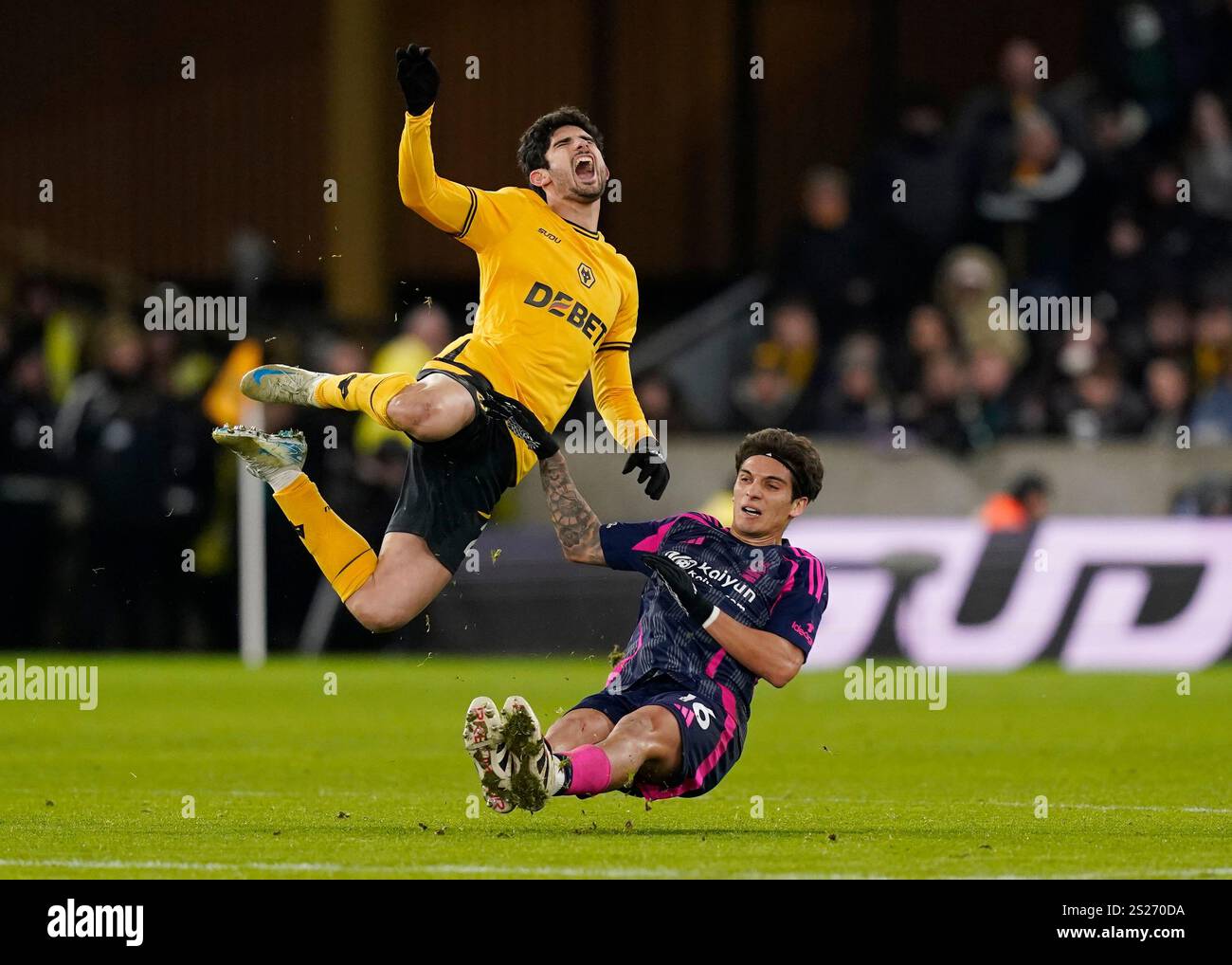 Wolverhampton, UK. 6th Jan, 2025. Goncalo Guedes of Wolverhampton ...