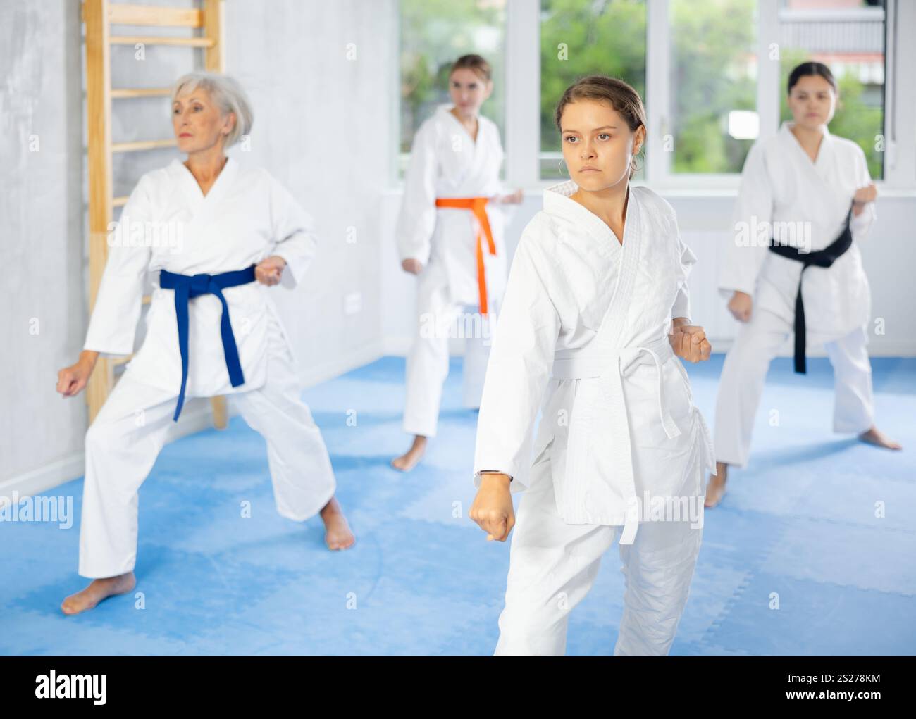 Athletes have starting position and repeating sequence of punches and ...