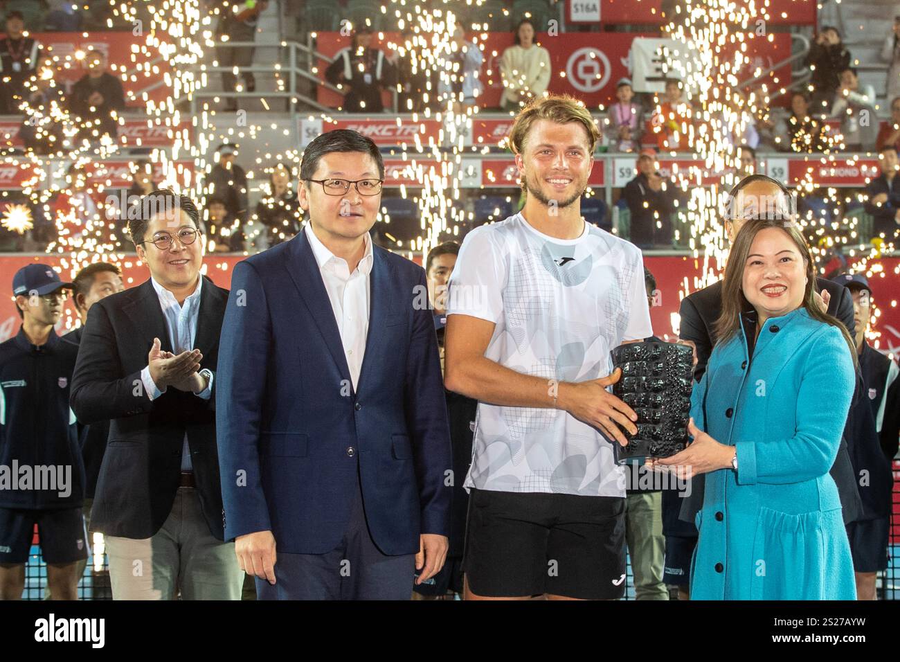 ( R ) Miss Law Shuk Pui, Rosanna, JP, Secretary for Culture, Sports and Tourism Culture presents ...