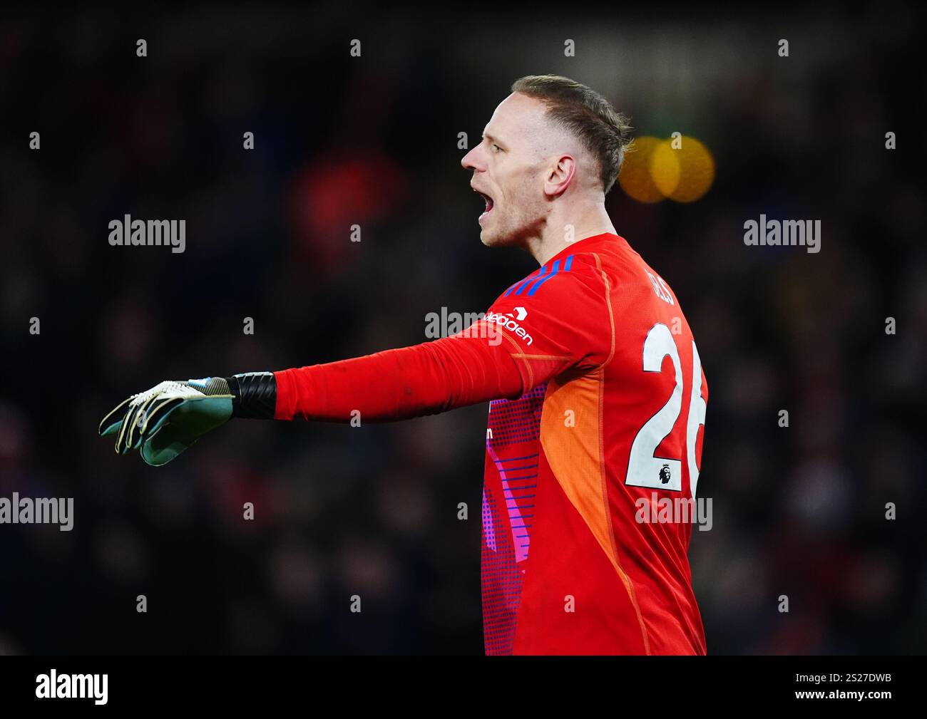 Nottingham Forest goalkeeper Matz Sels during the Premier League match ...