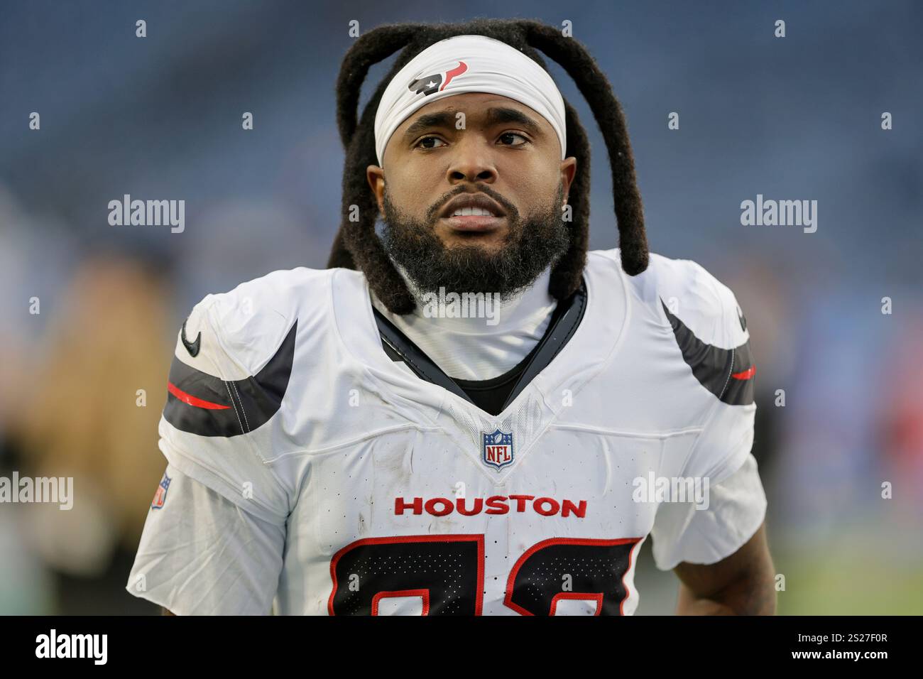 Houston Texans wide receiver Diontae Johnson (82) walks off the field ...