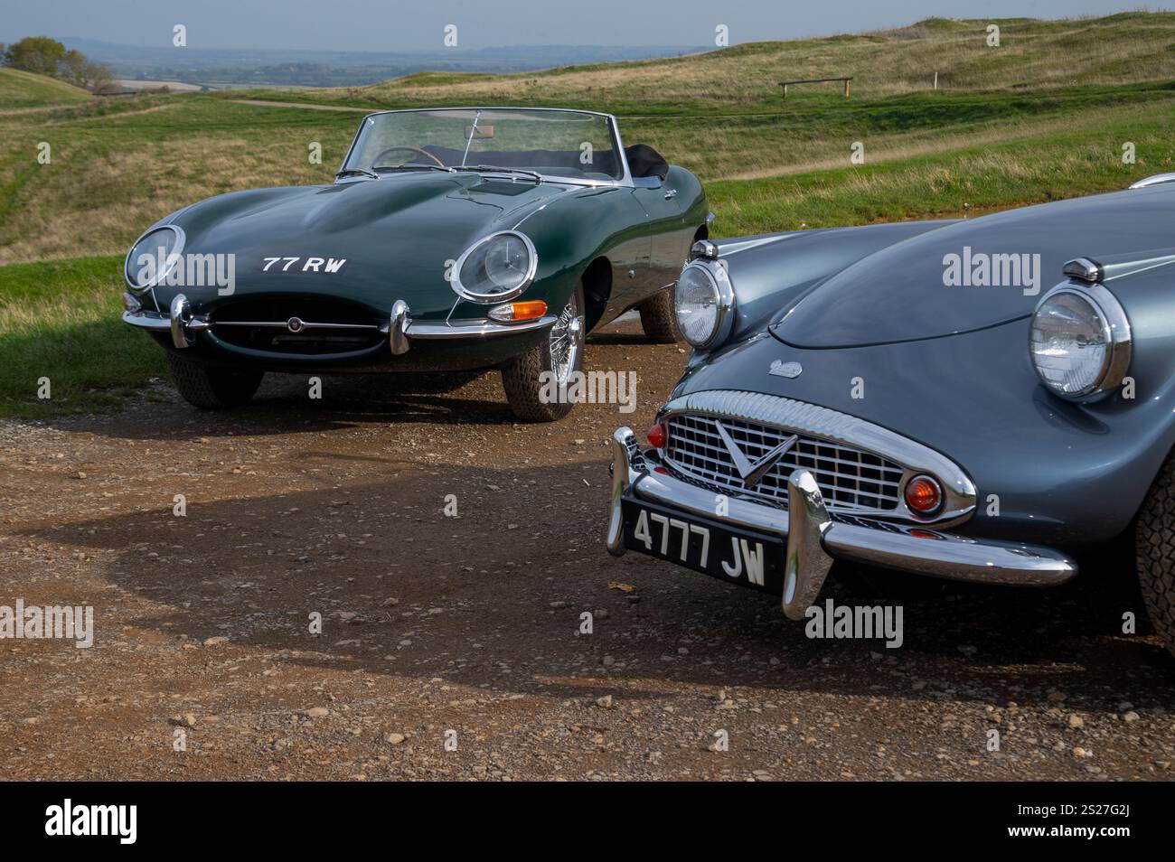 77 RW - once of the first Jaguar E Types from 1961 and famously driven ...