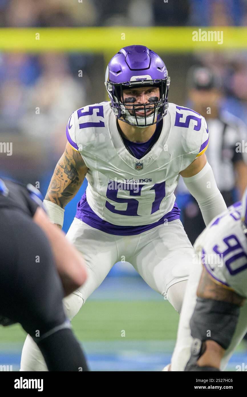 DETROIT, MI - JANUARY 05: Minnesota Vikings Linebacker (51) Blake ...