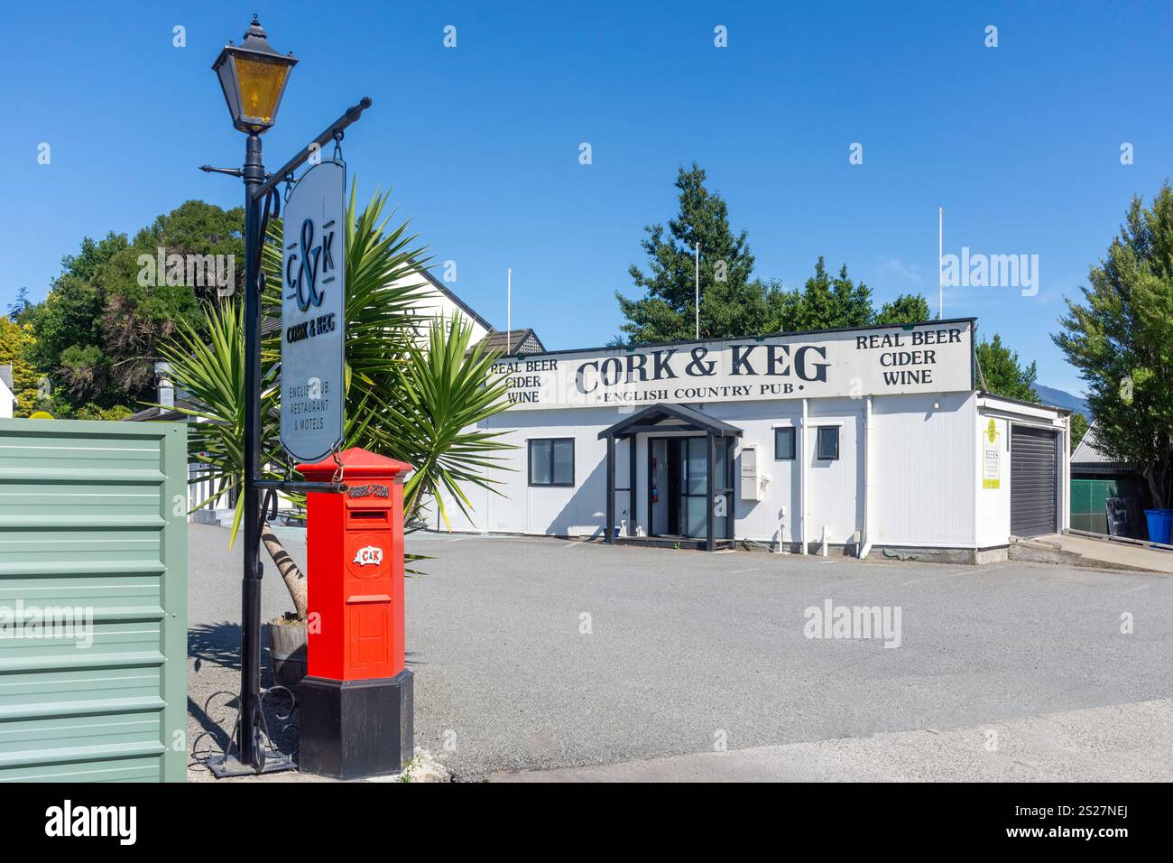 Inkerman street hi-res stock photography and images - Alamy