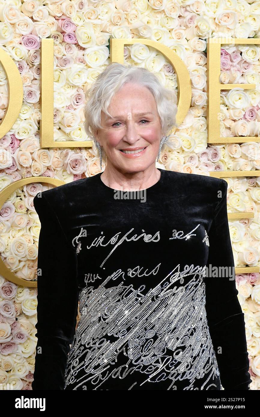 Beverly Hills, USA. 06th Jan, 2024. Glenn Close attends the 82nd Annual ...
