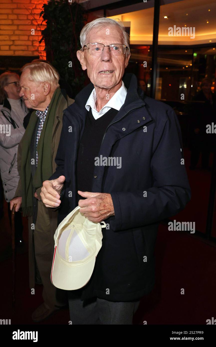 PUNSCH UNTERM DACH IM GRAND ELYSEE 06.01.2025 Eugen Block, Punsch ...