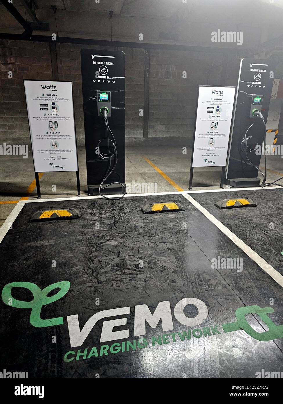 Mexico City, Mexico - May 28 2024: Public charging station for electric vehicles VEMO Charging ...