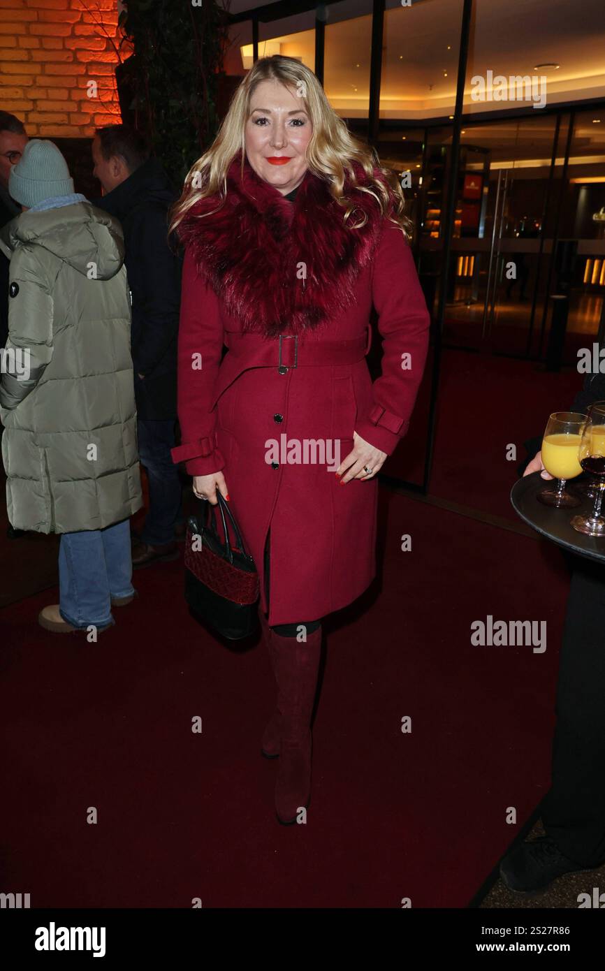 PUNSCH UNTERM DACH IM GRAND ELYSEE 06.01.2025 Sandra Quadflieg, Punsch ...