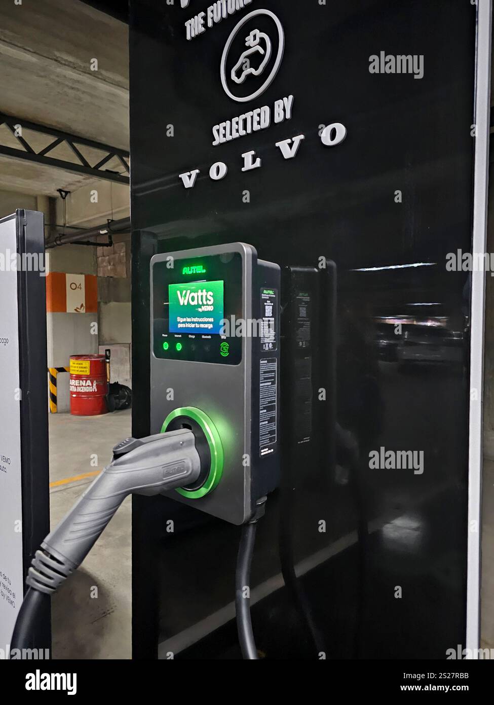 Mexico City, Mexico - May 28 2024: Public charging station for electric vehicles VEMO Charging ...