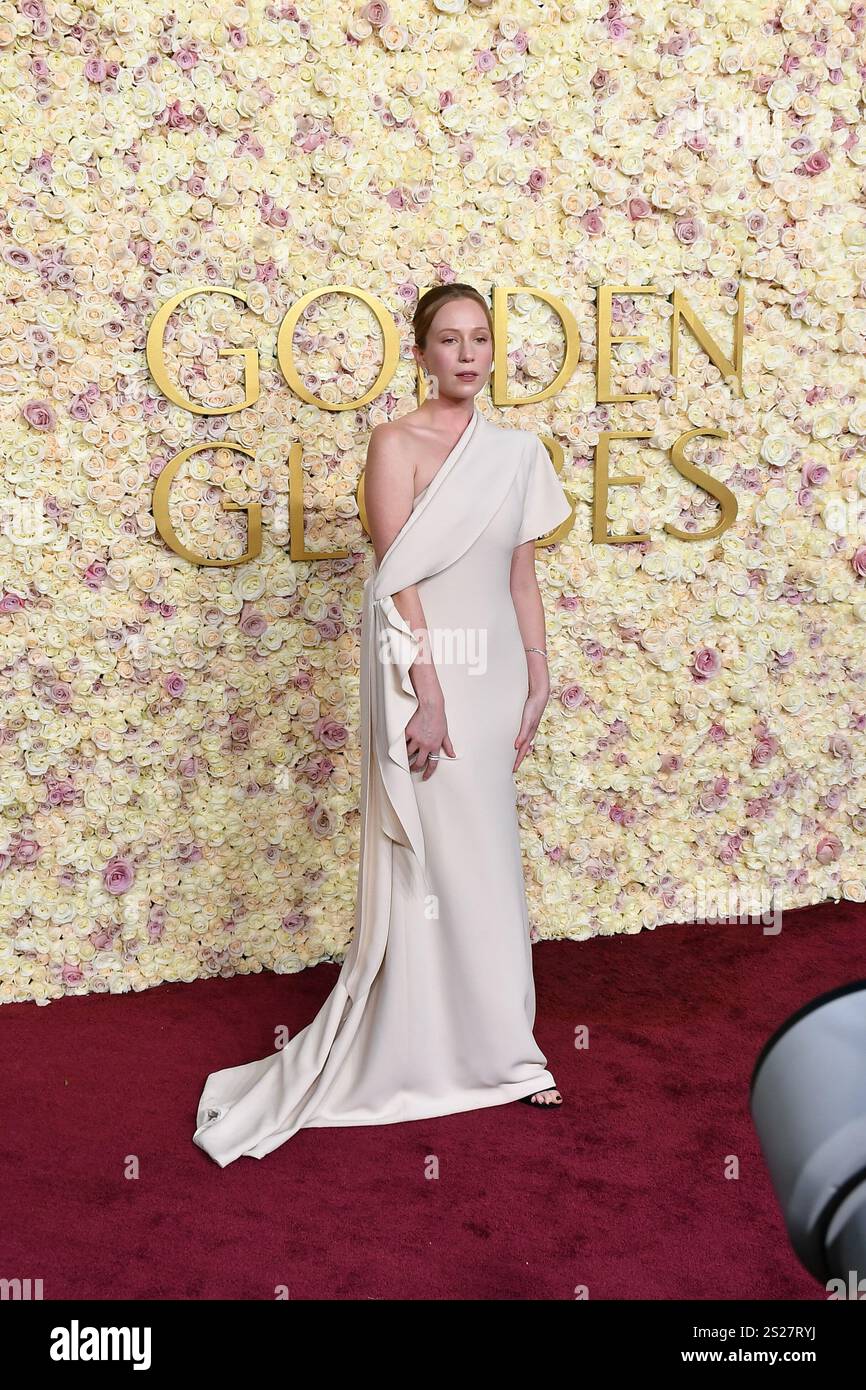 Beverly Hills, USA. 06th Jan, 2024. Hannah Einbinder attends the 82nd ...