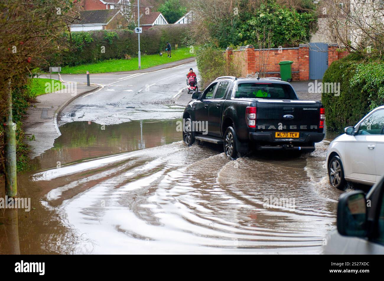 Leicestershire, UK. 06 Januray 2025. Heavy rain causes the River Sence ...