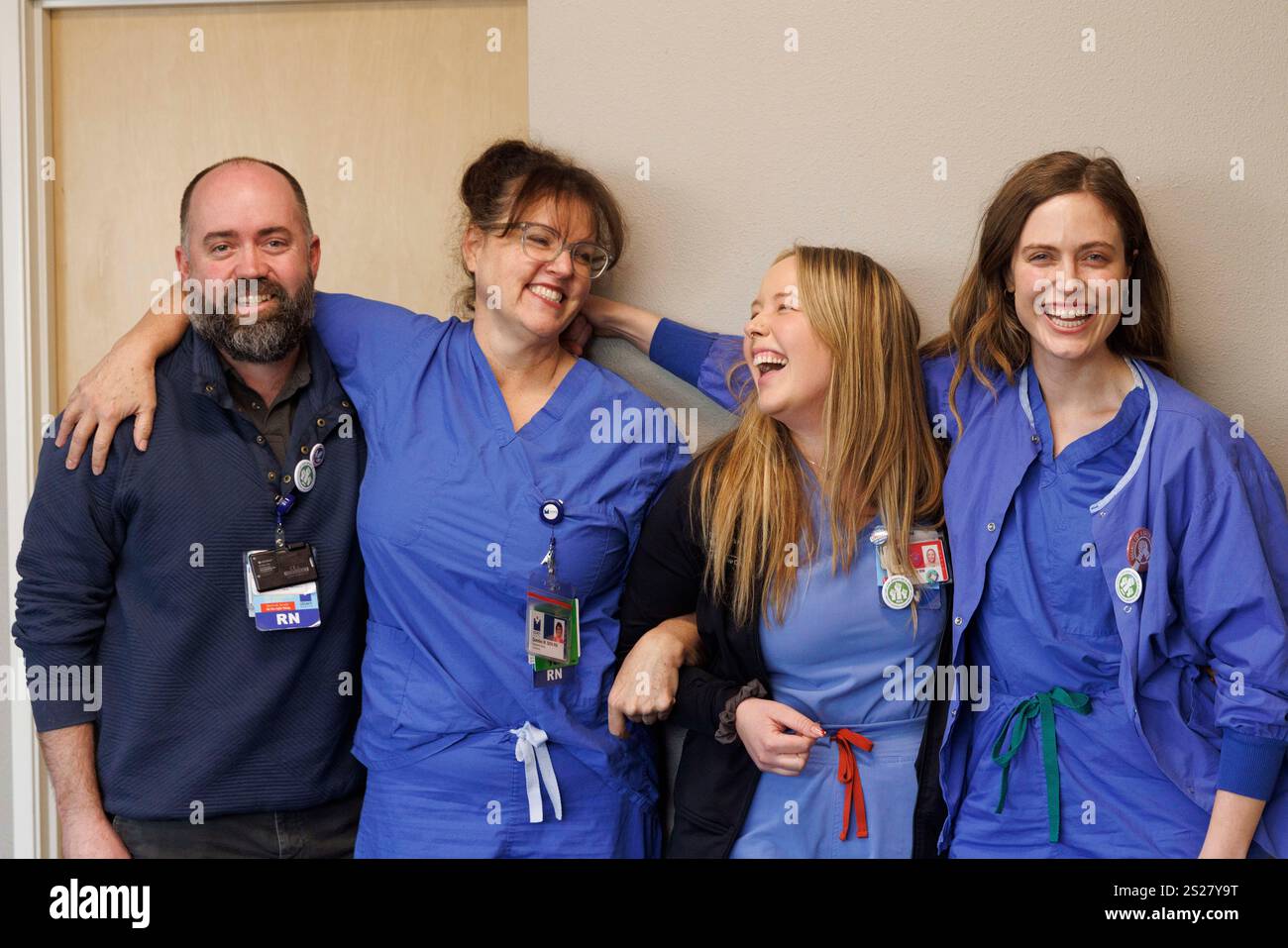 Tualatiin, USA. 06th Jan, 2025. Four Legacy nurses pose for a group ...